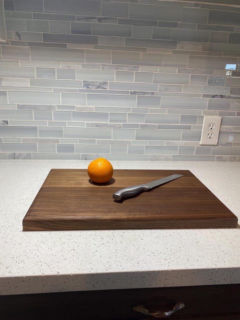 Large Walnut Butcher Block Cutting Board With Rounded Edges, 20"x13.5 ...