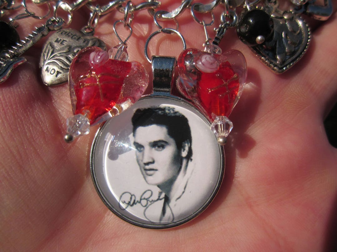 August Gift for Her ELVIS PRESLEY Tribute, Commemorative Link Charms ...