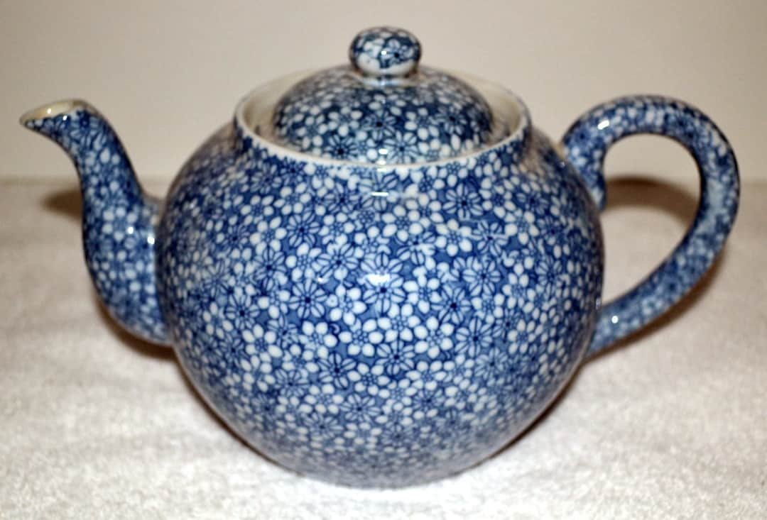 Porcelain Tea Pot, 419, Tea Pots, Porcelain Tea Pots, Country Tea Pot ...