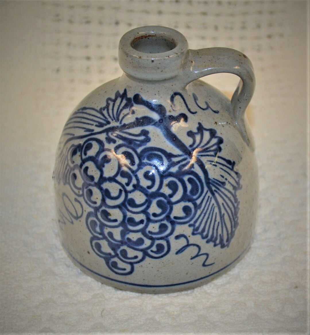 Grape Crock, V-1059, Crock, Jug, Jug Crock, Pottery, Vintage Pottery ...