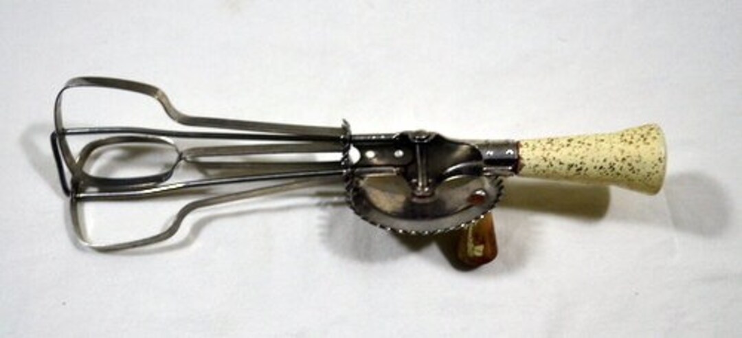 Ecko Egg Beater, # 1062, Egg Beater, Vintage Egg Beater, Antique Egg ...