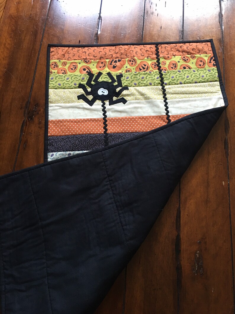 Spider Table Runner Halloween Table Runner Spooky Table - Etsy