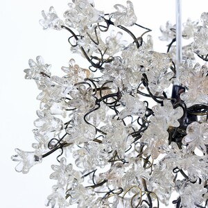 Clear Pendant Light, Light Fixture With Transparent Flowers Pendant ...