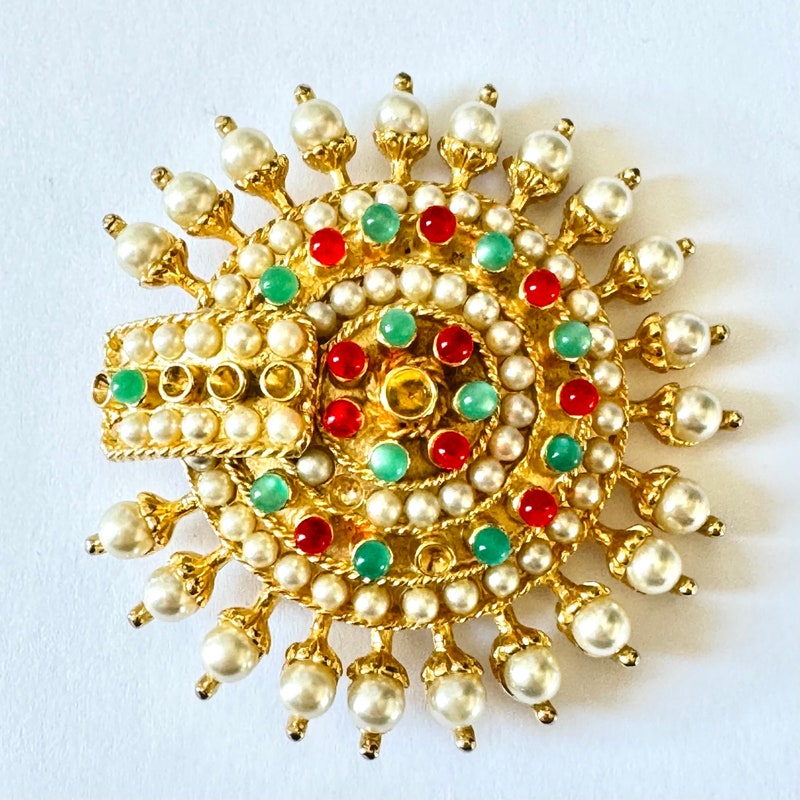 Castlecliff Brooch - Etsy