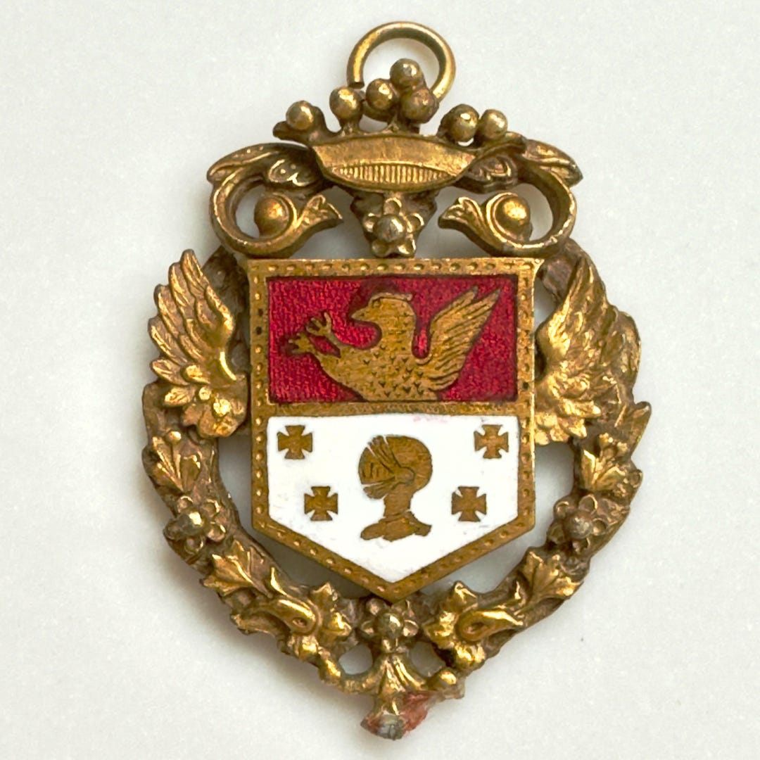 Coro Pegasus Heraldic Shield Pendant, Gryphon Roman Soldier, Maltese ...