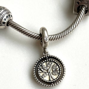 Pandora Moments BARREL Bracelet, Sterling Silver, Family Dangle Charm ...