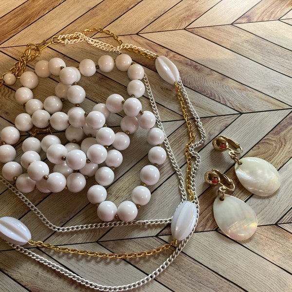 Lucite Bead Necklace - Etsy