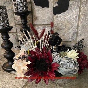 Halloween or Goth Wedding Centerpiece, Spooky Table Decor, Gothic ...
