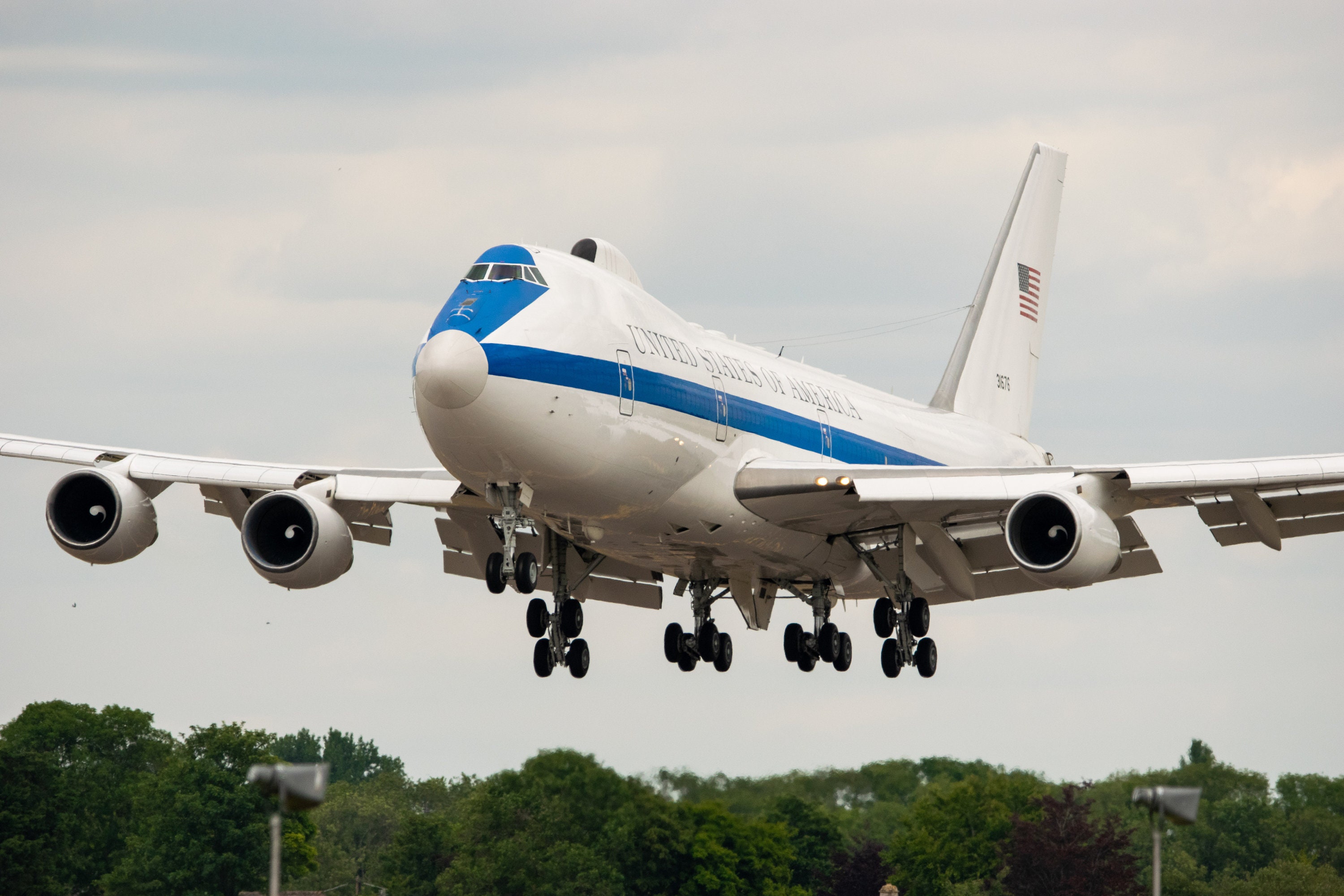 Boeing 747 E4-B Nachtuhr Doomsday USAF - Etsy Schweiz
