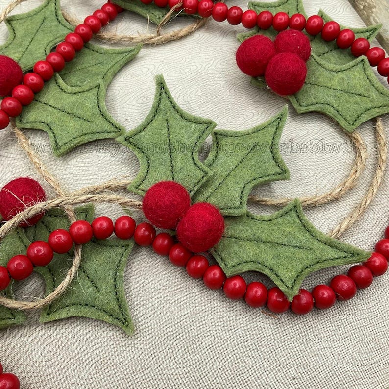ITH 4 Inch Felt Holly Leaf Embroidery Design for Garland - Felt Holly ...