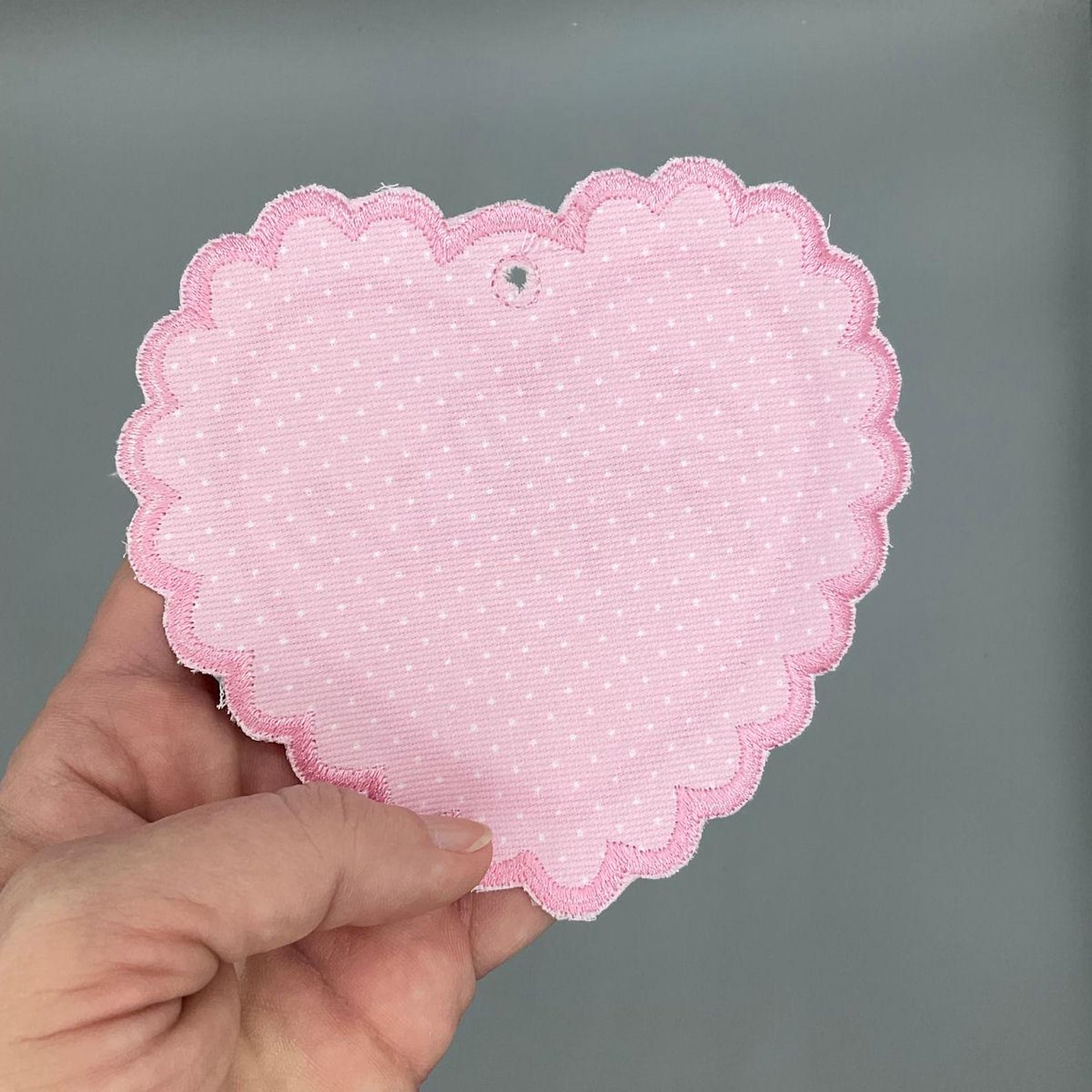 ITH Scalloped Edge Heart Name Tag Banner BUNDLE - Valentines Heart Tag ...