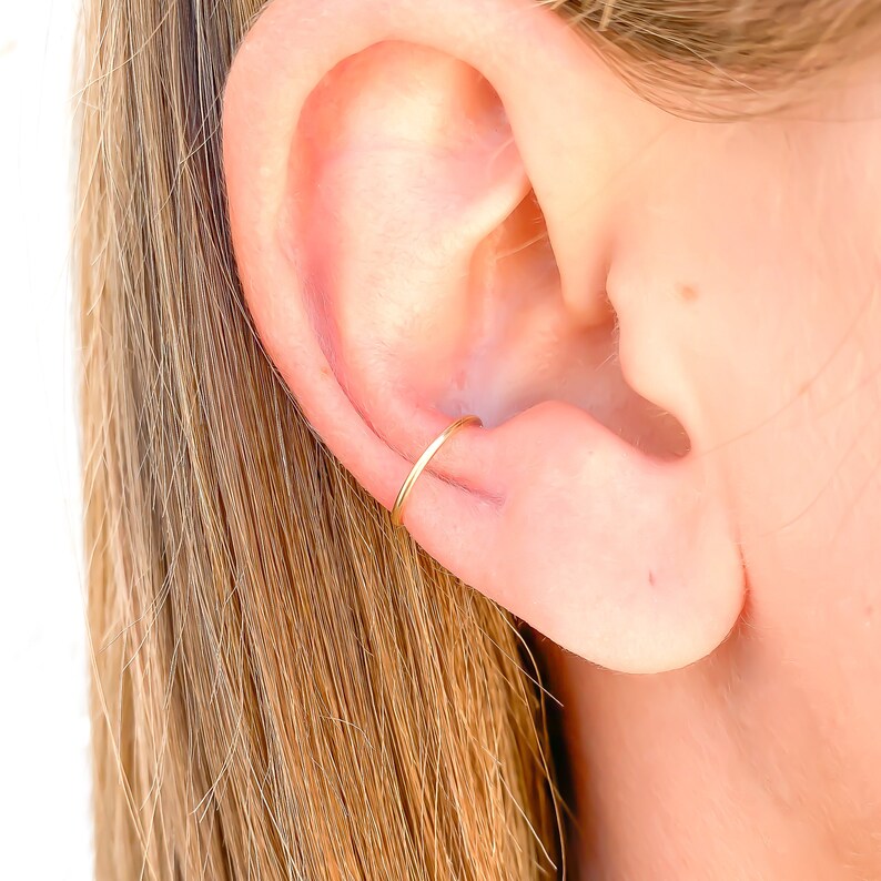 Solid 14k Gold Conch Hoop Earring 14k Gold Conch Earring Etsy