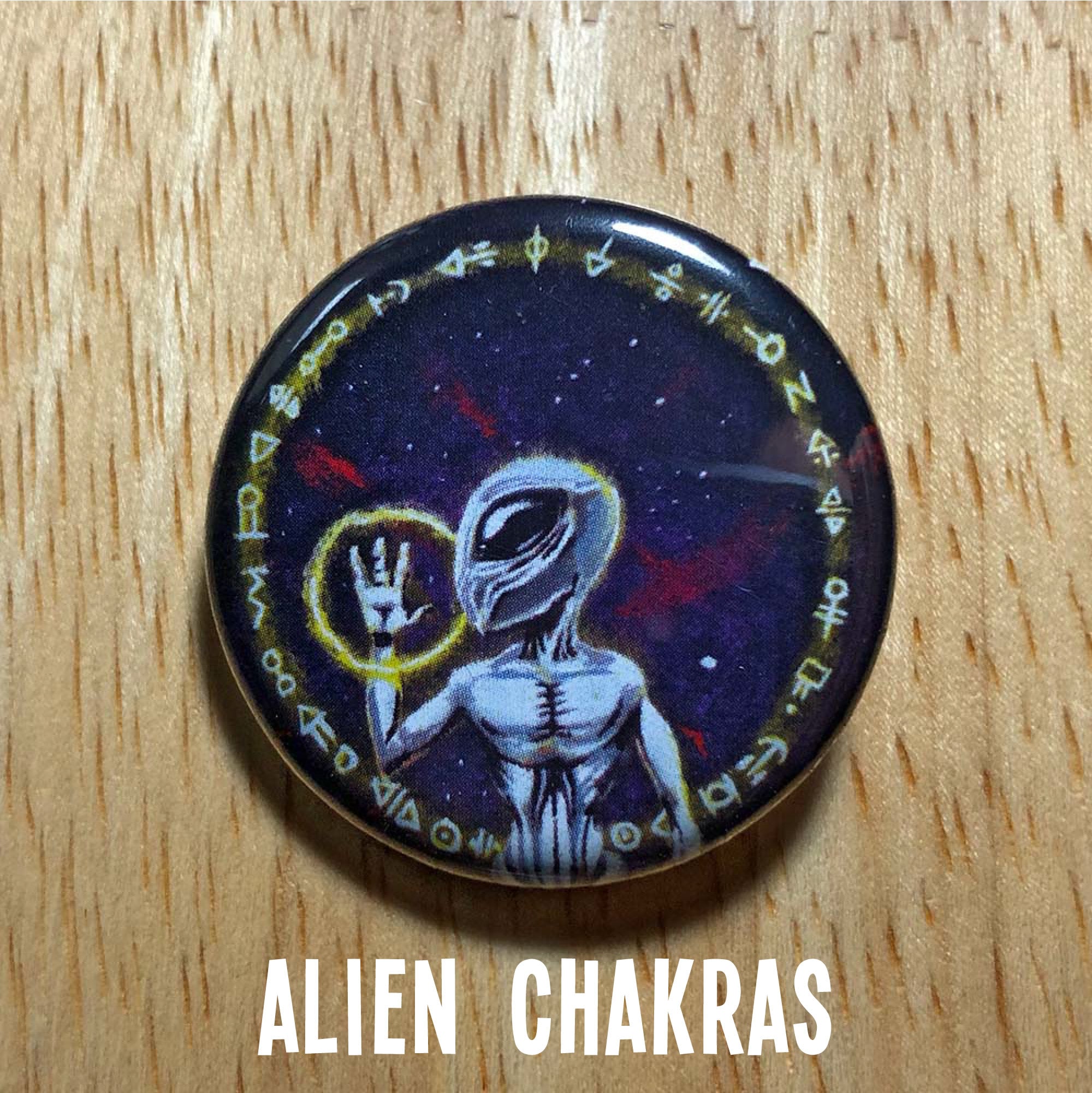 Alien Button Pins - Etsy