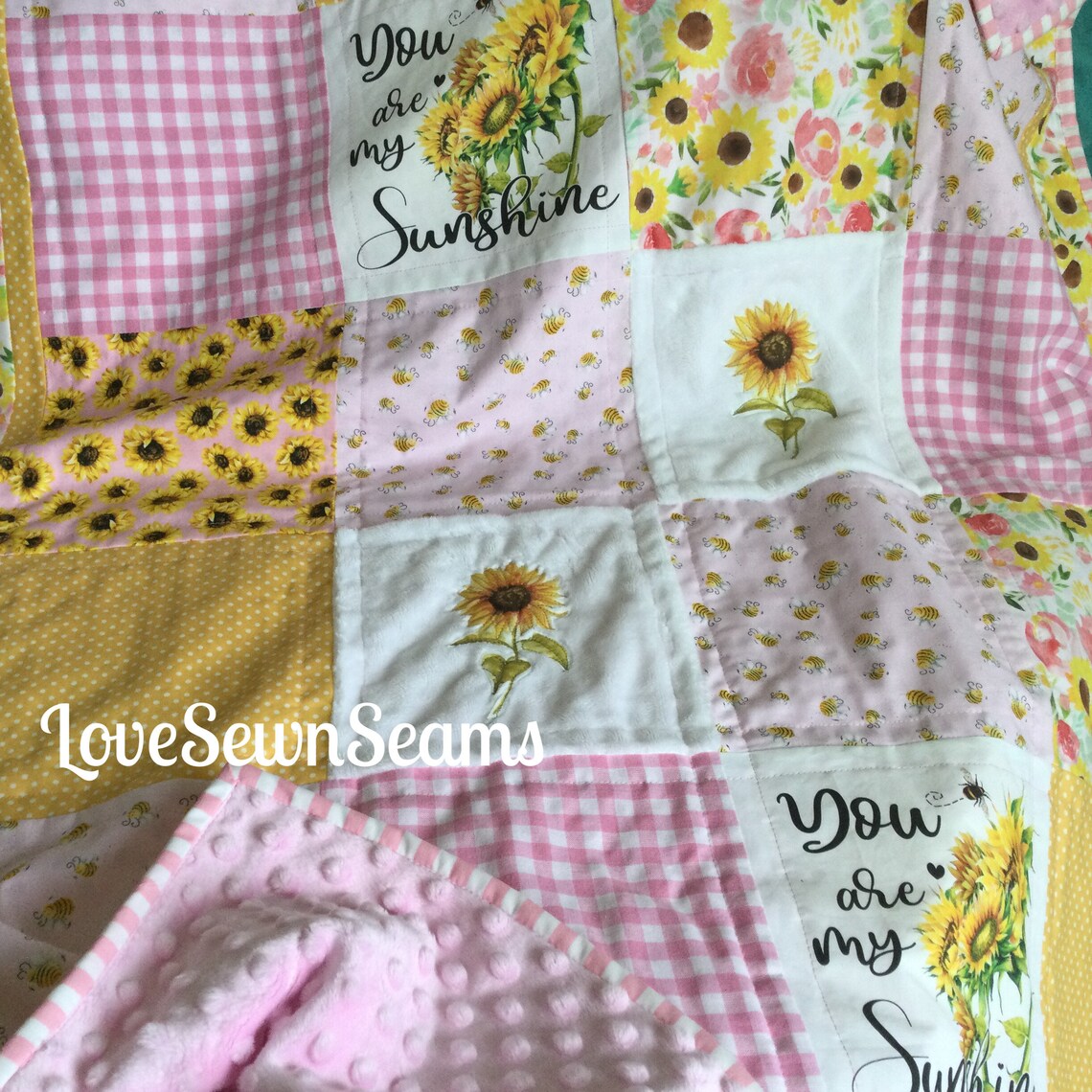 Sunflower Sunshine Quilt/you Are My Sunshine/sunflower Quilt - Etsy