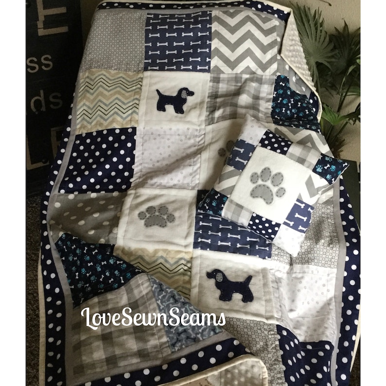 MADE TO Order/puppy Quilt/paw Quilt/dog Lover Quilt/labrador - Etsy