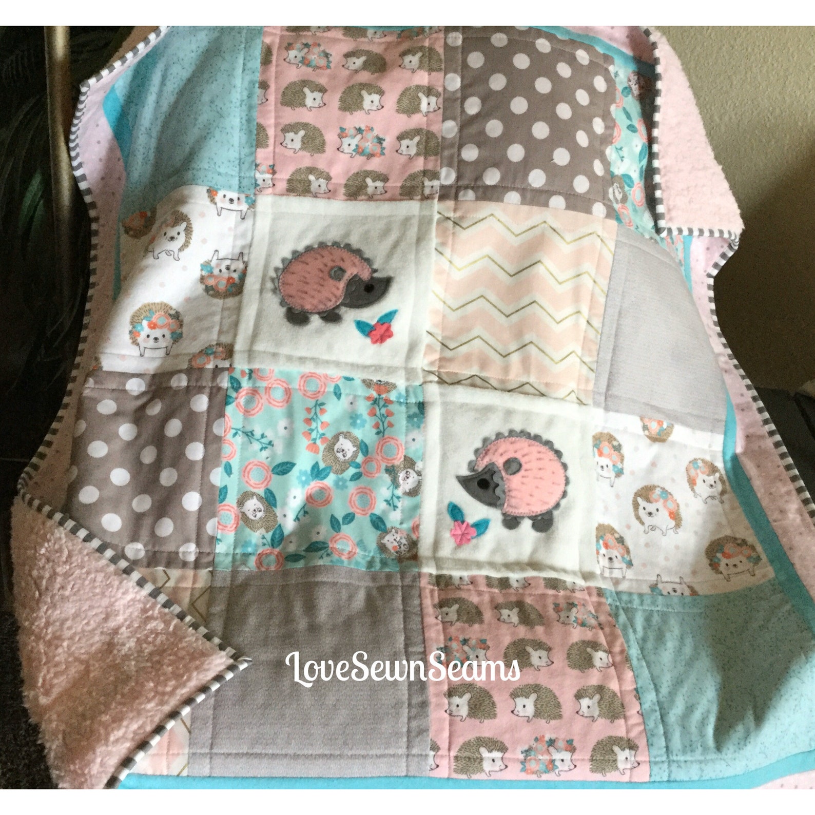 MADE TO ORDER/Hedgehog quilt/Hedgehog baby quilt/Hedgehog/Baby | Etsy