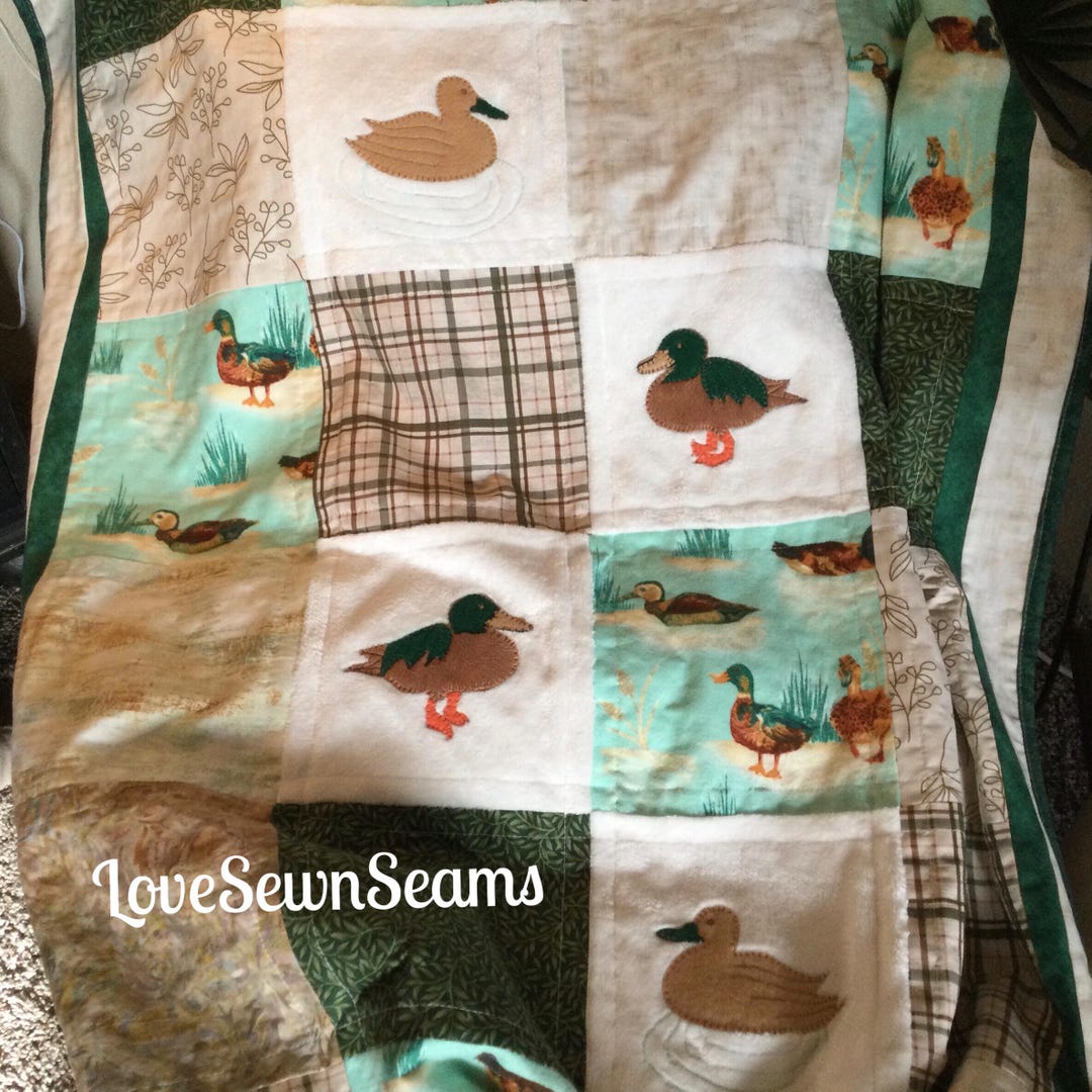 Duck Quilt/mallard Ducks/nature Quilt/lake Quilt - Etsy