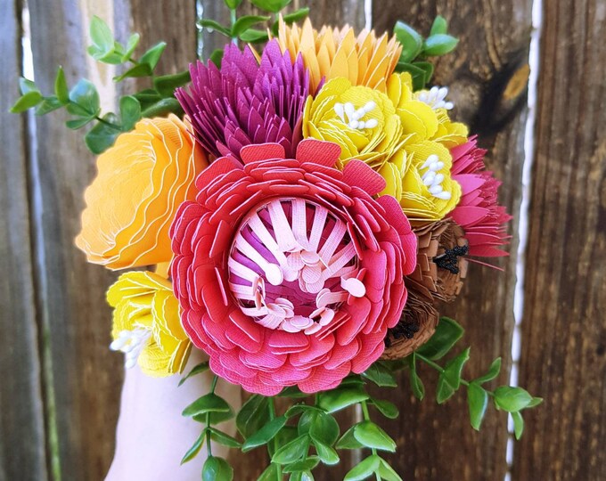 Paper Vintage Love: Paper Flowers by PaperVintageLove on Etsy