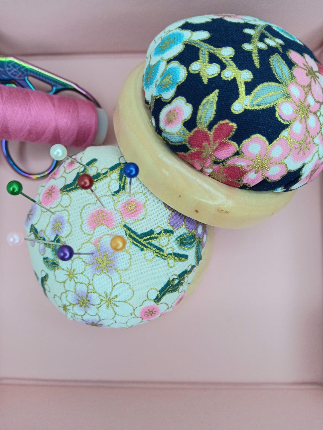 Cushion Sewing Pin Holder With Wooden Base, Floral Needle Holder ...
