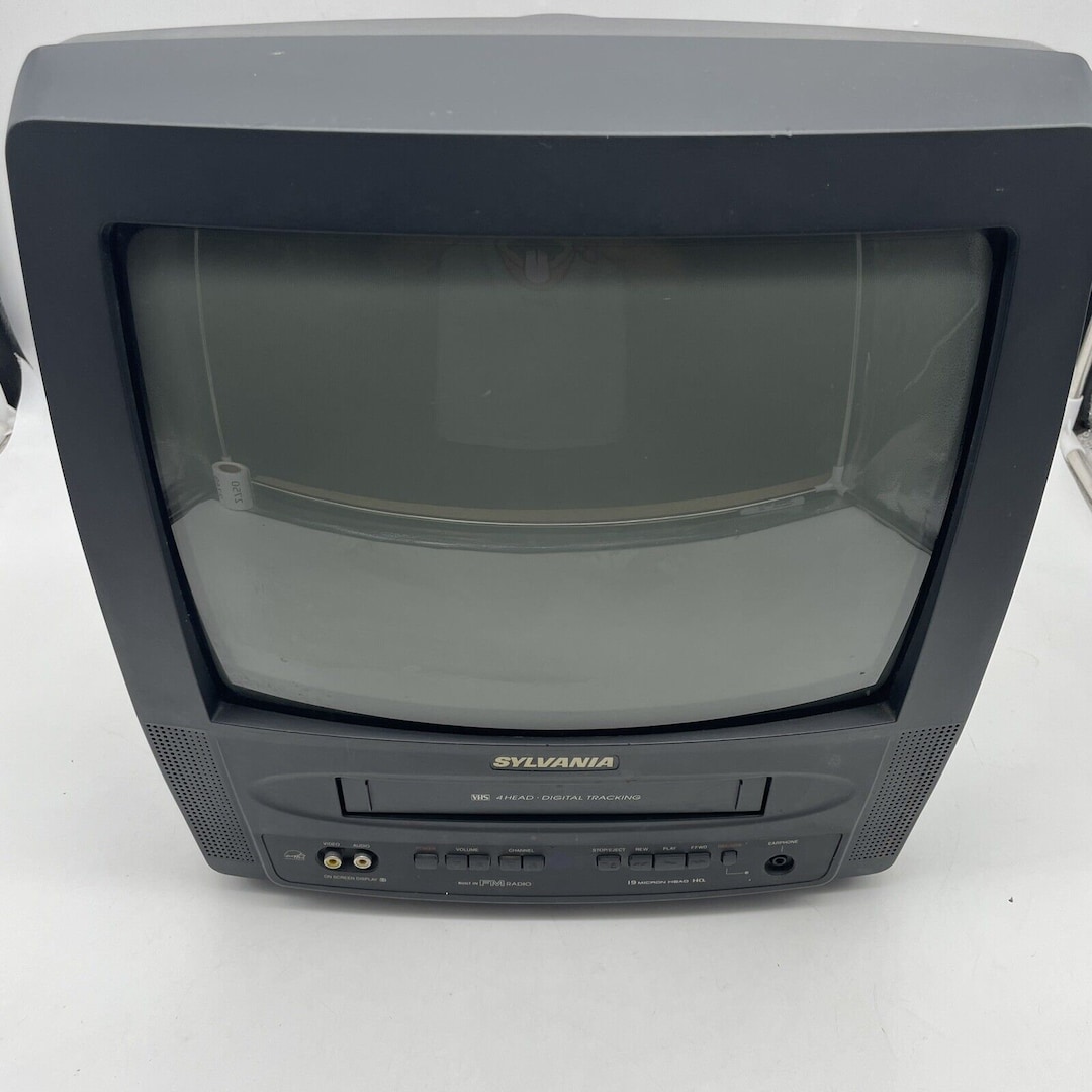Sylvania 13 TV VCR Combo Model Ssc132 Retro Gaming Crt VCR Works No ...