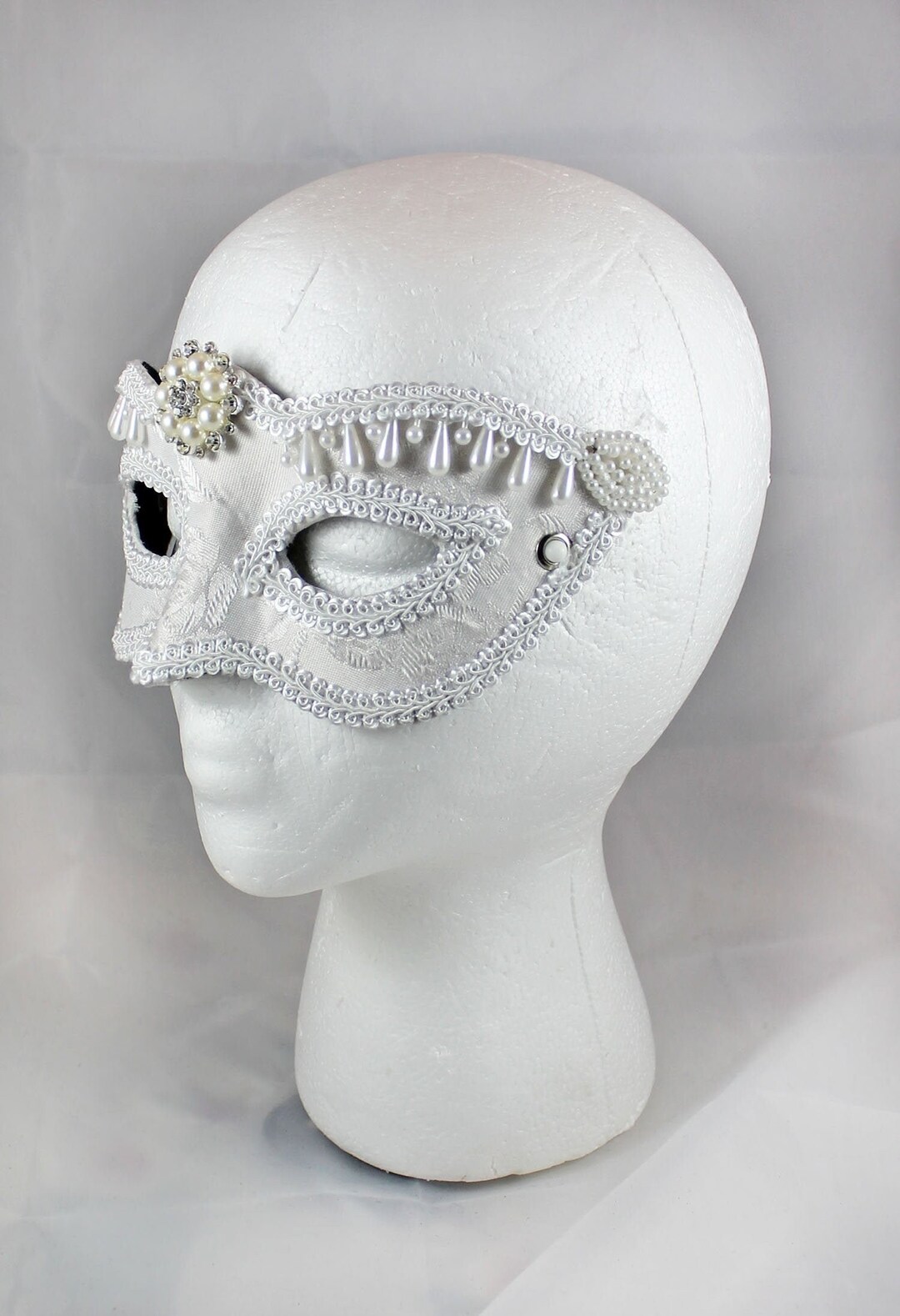 White Satin Bridal Mask, White Brocade Masquerade Mask, Flexible ...