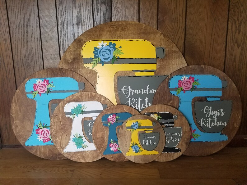 Custom Stand Mixer Round Sign // Kitchen Sign // Home Decor // | Etsy