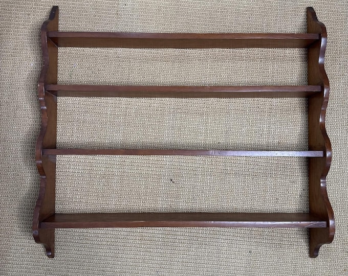 Vintage MCM Wood Shelf Rack Wall Display Large Scalloped Wall Cottage ...