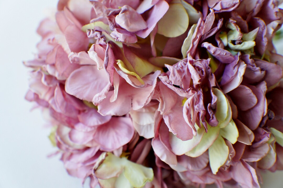 25" Mauve Hydrangea Stem, Mauve Silk Artificial Flowers, Dried Look ...