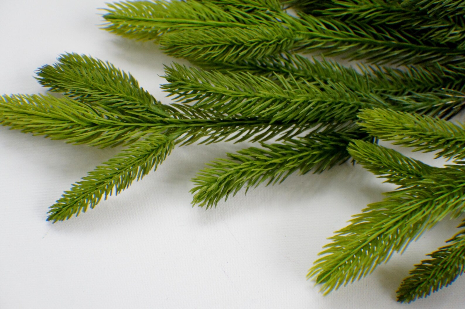 25" Pine Spray Fresh Touch Artificial Pine Spray, Spruce Pine Stem ...