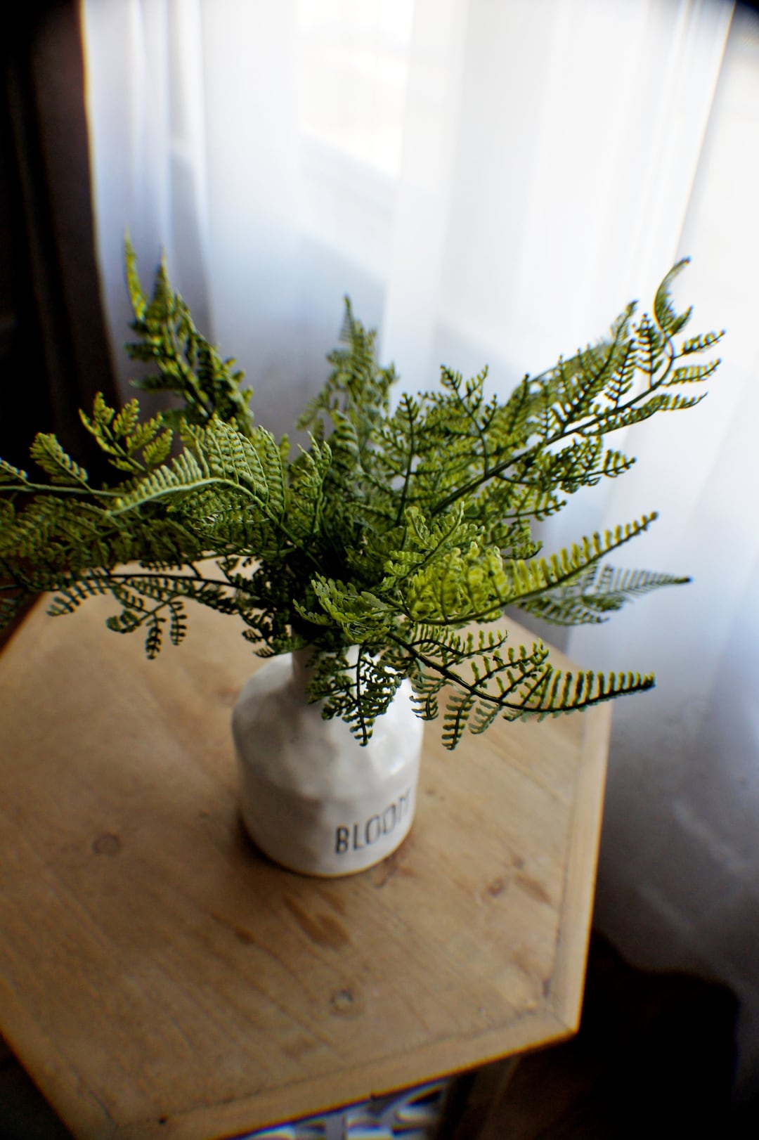 Fresh Touch Lace Fern Bush, Fresh Green Faux Fern Stem, Artificial Fern ...