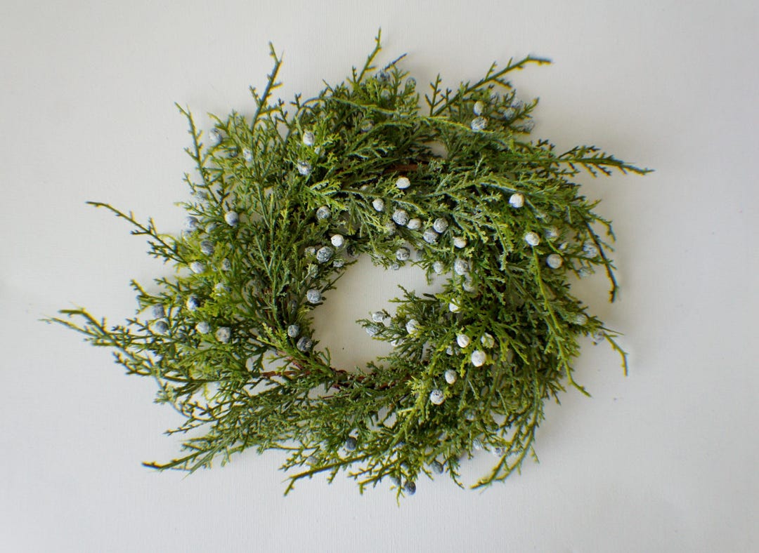 10" Fresh Touch Juniper Wreath, Evergreen Floral Wreath, Christmas ...