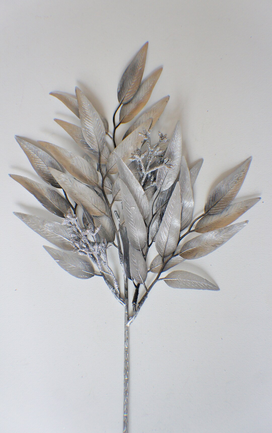 Silver Eucalyptus Spray, Silver Floral Spray Metallic Shiny Leaf Spray ...
