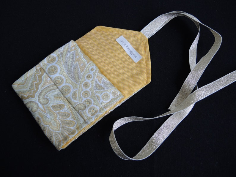 Large Luxury Travel Sewing Kit in Silk gold Paisley Sudbury | Etsy