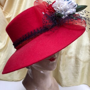 Vintage Red Wool Felt 'day at the Races' Church - Etsy