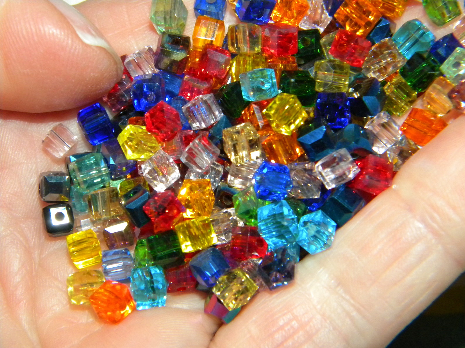 100/pc Crystal Square 4mm Beads Beveled Glass Faceted Loose Beading for ...