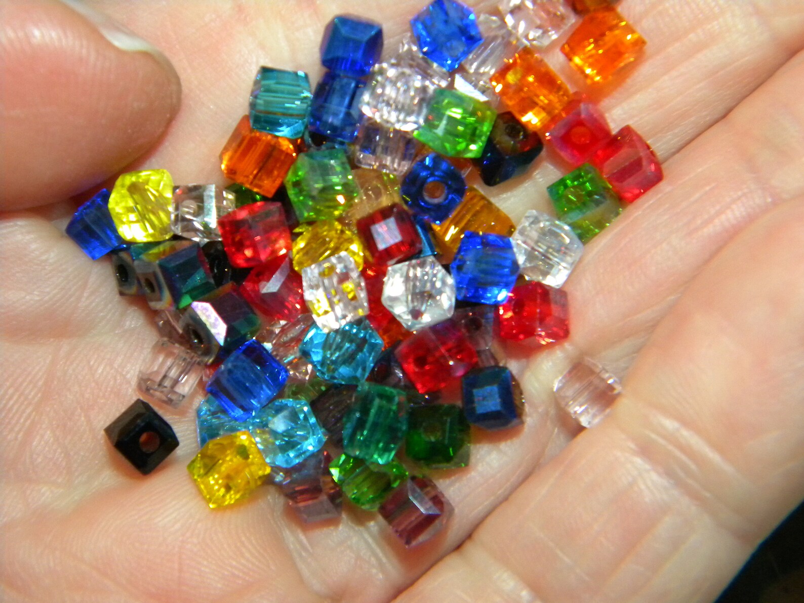 NEW 100/pc Crystal Square 4mm Beads Beveled Glass Faceted - Etsy