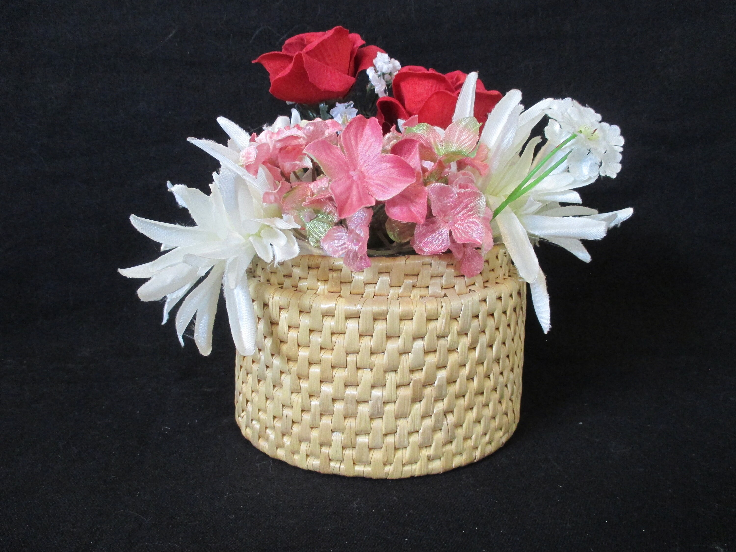 Woven Reed Basket Box With Lid Vanity Box Storage Box Vintage Round Box ...
