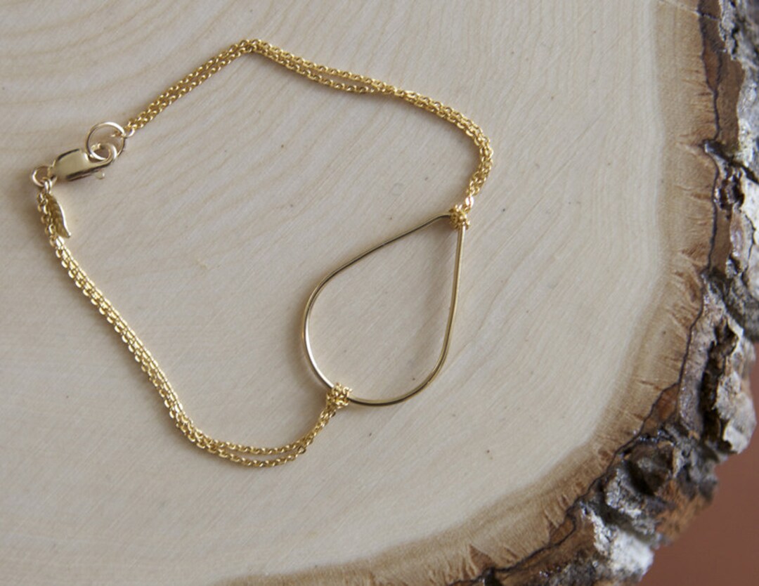 14K Gold Teardrop Bracelet - Etsy