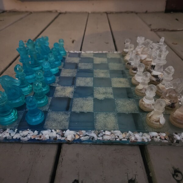 Resin Chess Set - Etsy
