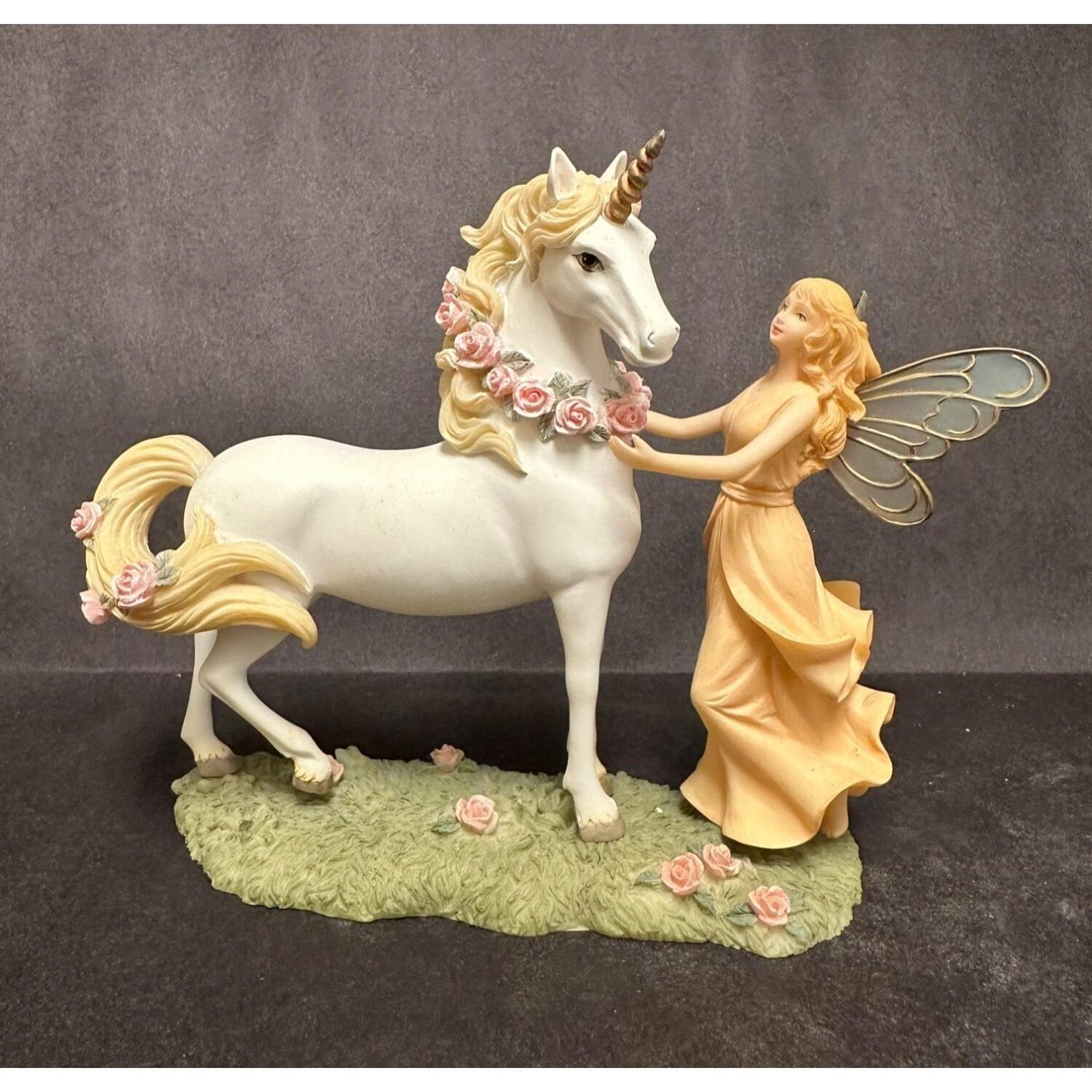 Messenger of Happiness Unicorn Figurine Special Messages Hamilton ...