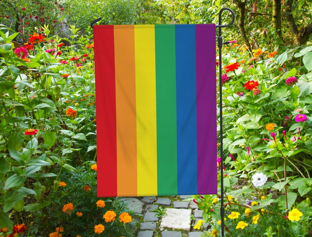 Custom Flag Designs House Divided College Team Customized Gifts Banners ...