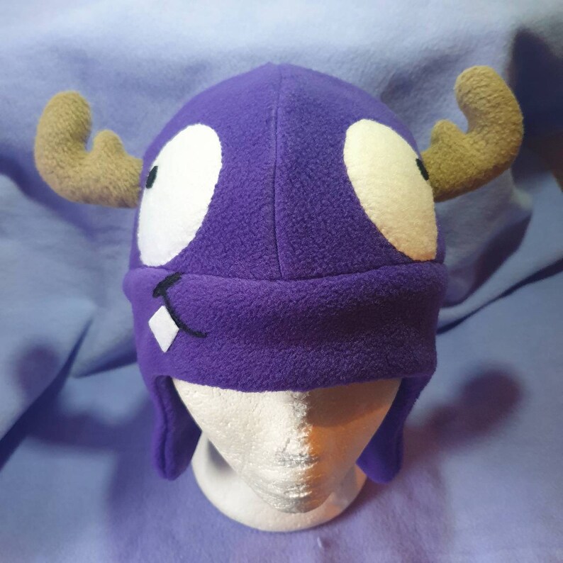 Minimoose Fleece Hat Invader Zim (MADE TO ORDER) - Etsy