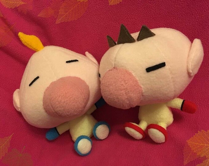 Captain Olimar and Louie Plushes MADE TO ORDER - Etsy