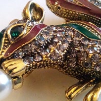 Squirrel Brooch - Etsy