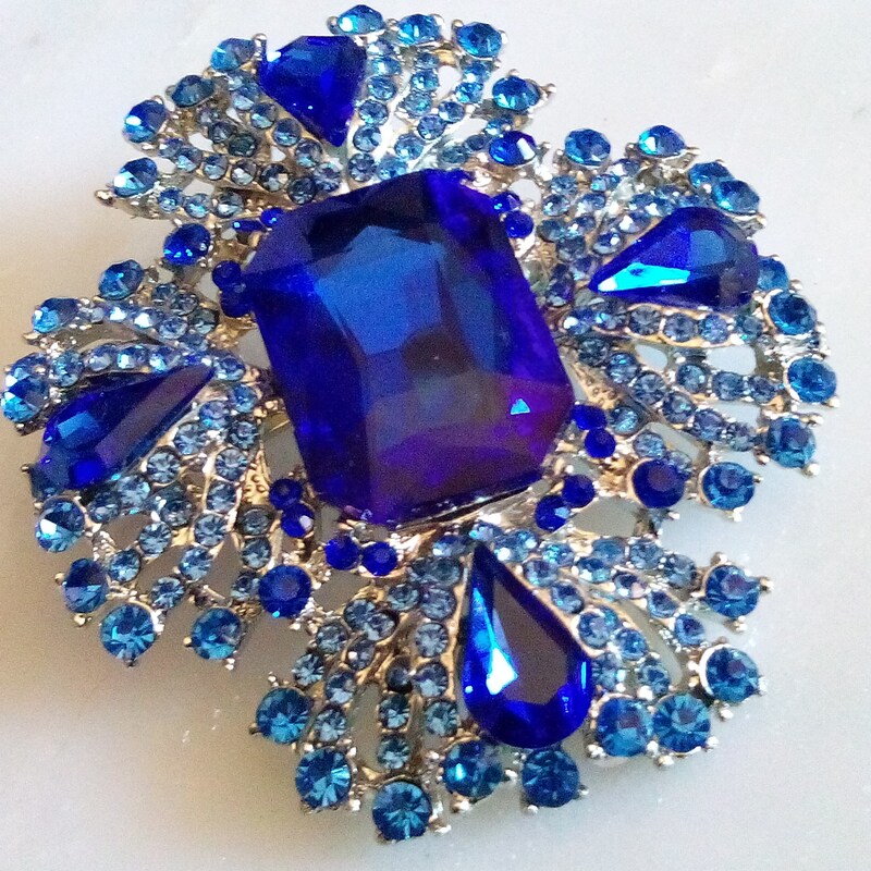 Blue Brooch - Etsy