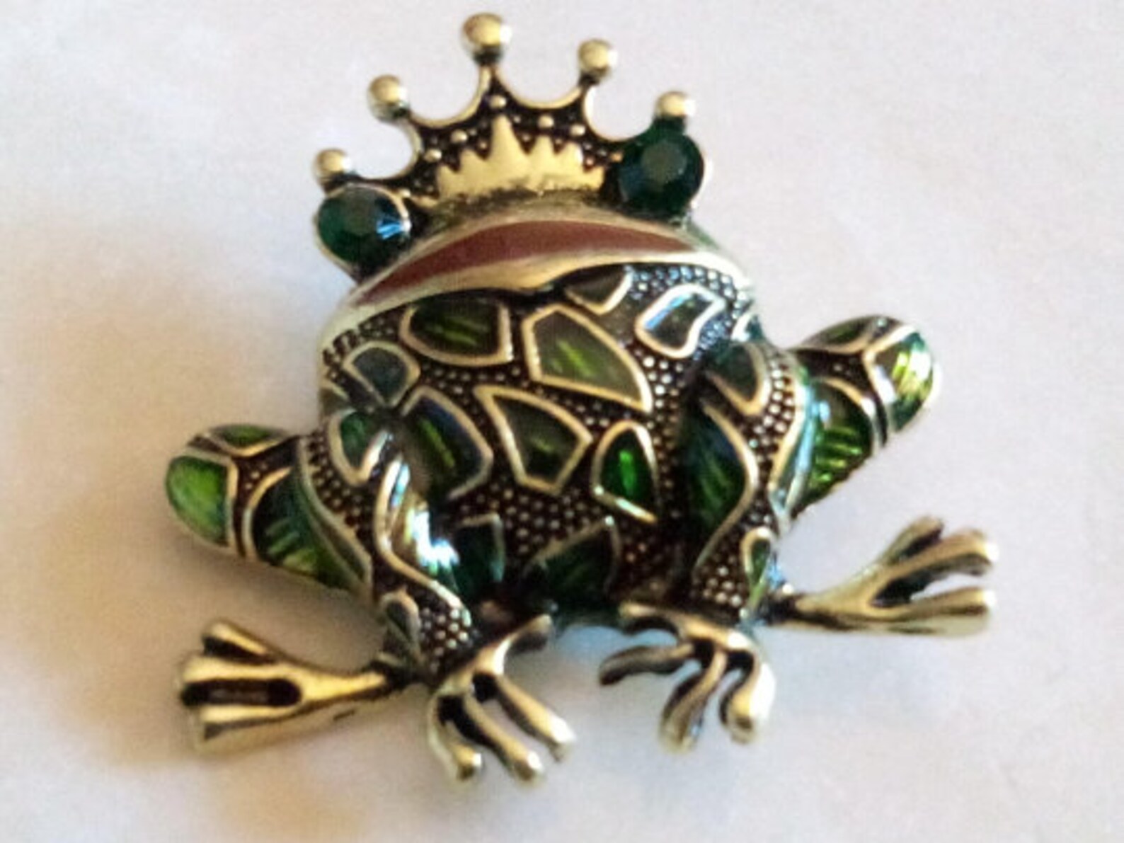 ENAMELED FROG BROOCH. Fun Pin/Accessory. Beautiful Bright | Etsy