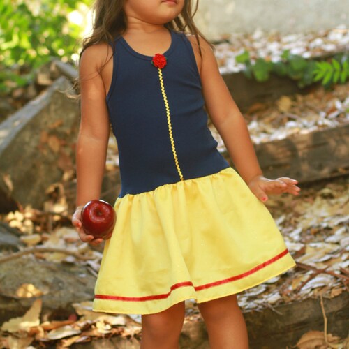 Snow White Top - Etsy