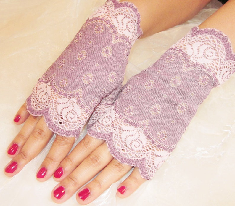 Bridal Lace Gloves, Purple Lace Bridal Gloves, Lace Gloves - Etsy