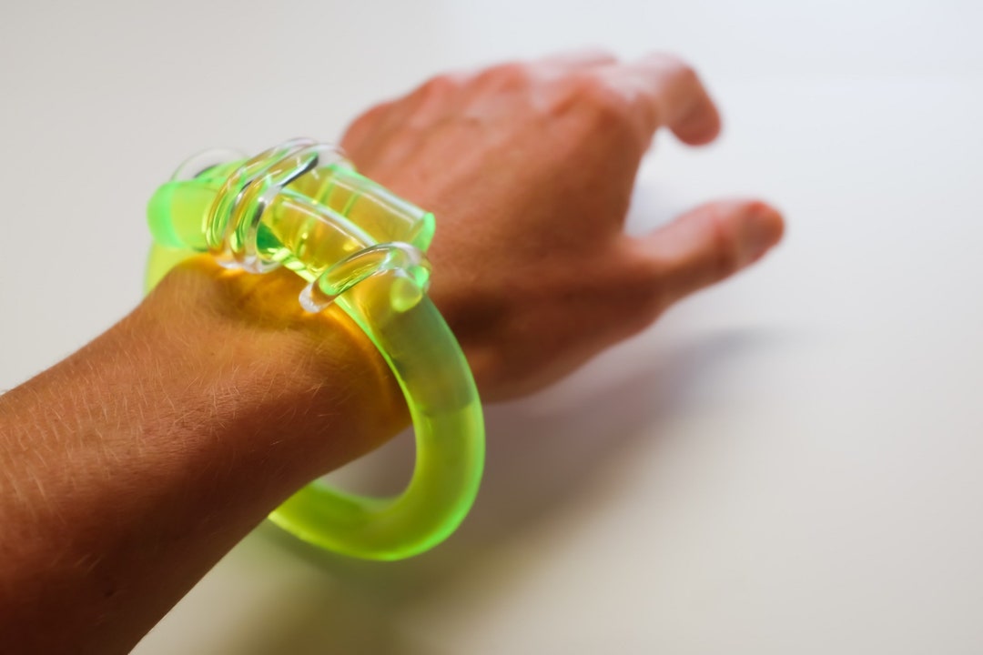 NEON GREEN FLUORESCENT Knot Bracelet, Acrylic Bracelet, Fuchsia ...