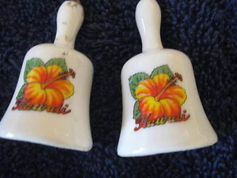 2 Miniature HAWAII SOUVENIR BELLS Ceramic 2" CL21-30 - Etsy